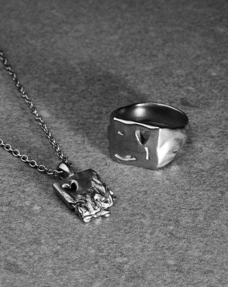 Heartless Ring – FRAGMENT STUDIO